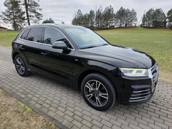 Black Audi Q5 2017 in Telschi, with an engine capacity of 1.98 L and mileage of 218 thousand km for 18800 €, photo 8 on AUTOMOTO.COM.LV