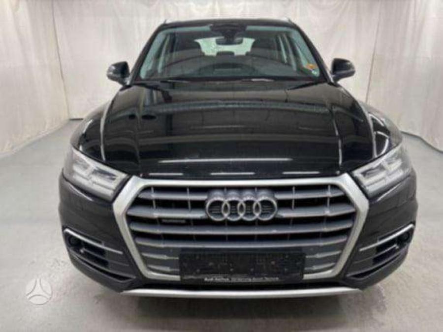 Melns Audi Q5 2017 Utena, ar dzinēja tilpumu 2.00 L un nobraukumu 270 tūkst. km par 17950 €, foto 5 vietnē AUTOMOTO.COM.LV