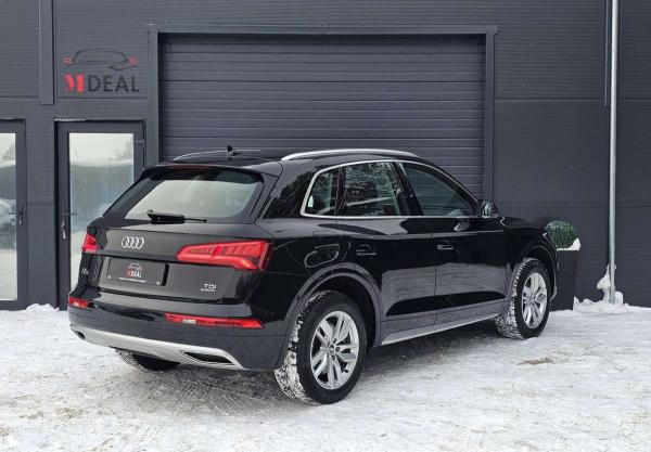 Melns Audi Q5 2017 Utena, ar dzinēja tilpumu 2.00 L un nobraukumu 279 tūkst. km par 17950 €, foto 7 vietnē AUTOMOTO.COM.LV