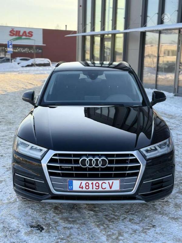 Melns Audi Q5 2017 Viļņa, ar dzinēja tilpumu 2.00 L un nobraukumu 294 tūkst. km par 17500 €, foto 3 vietnē AUTOMOTO.COM.LV