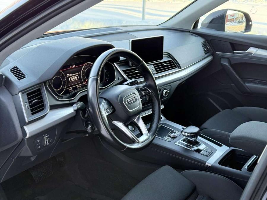 Melns Audi Q5 2017 Viļņa, ar dzinēja tilpumu 2.00 L un nobraukumu 294 tūkst. km par 17500 €, foto 12 vietnē AUTOMOTO.COM.LV