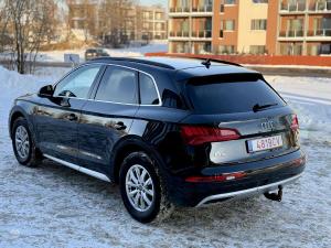 Black Audi Q5 2017 in Vilnius, with an engine capacity of 2.00 L and mileage of 297 thousand km for 15900 €, photo 4 on AUTOMOTO.COM.LV