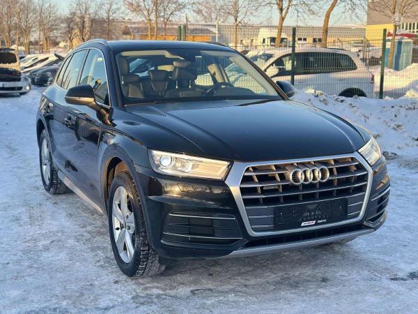 Black Audi Q5 2017 in Klaipeda, with an engine capacity of 2.00 L and mileage of 254 thousand km for 19900 €, photo 5 on AUTOMOTO.COM.LV