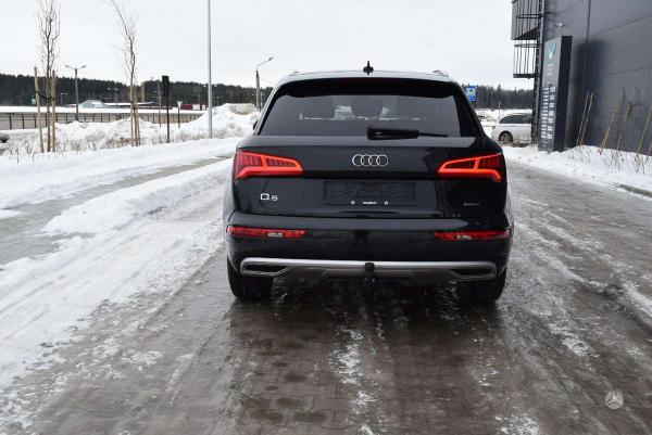 Melns Audi Q5 2017 Viļņa, ar dzinēja tilpumu 1.97 L un nobraukumu 315 tūkst. km par 19450 €, foto 6 vietnē AUTOMOTO.COM.LV