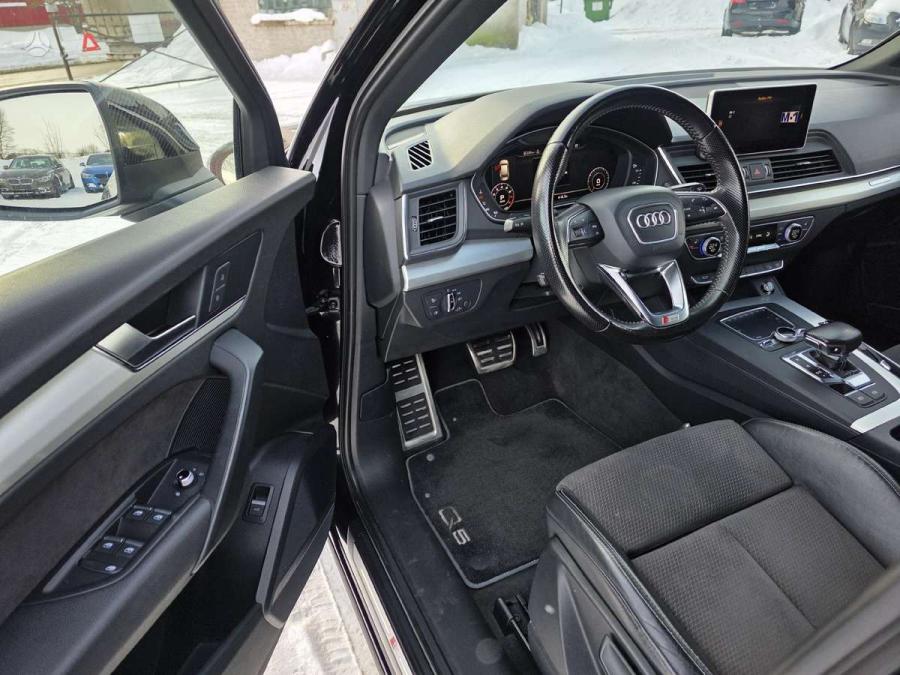 Melns Audi Q5 2017 Telšiai, ar dzinēja tilpumu 1.98 L un nobraukumu 219 tūkst. km par 19500 €, foto 27 vietnē AUTOMOTO.COM.LV