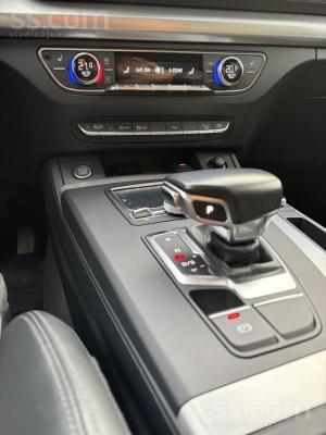 Black Audi Q5 2017 in Riga, with an engine capacity of 2.00 L and mileage of 116 thousand km for 21900 €, photo 13 on AUTOMOTO.COM.LV