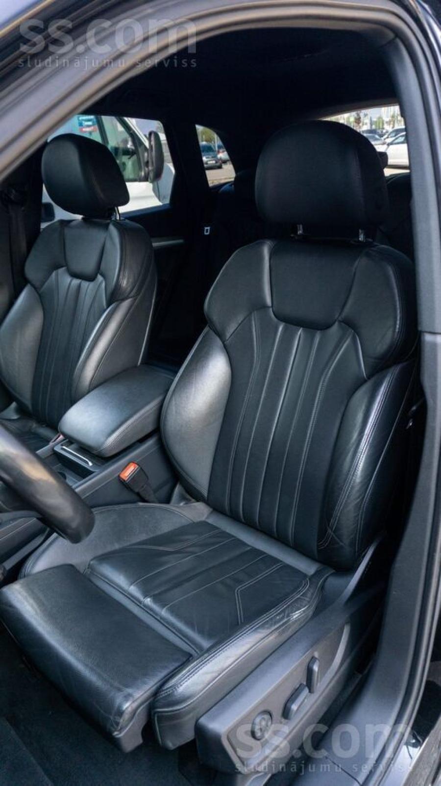Black Audi Q5 2017 in Riga, with an engine capacity of 2.00 L and mileage of 255 thousand km for 16990 €, photo 26 on AUTOMOTO.COM.LV