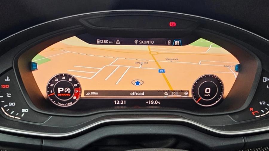 Melns Audi Q5 2017 Rīga, ar dzinēja tilpumu 3.00 L un nobraukumu 197 tūkst. km par 29500 €, foto 16 vietnē AUTOMOTO.COM.LV