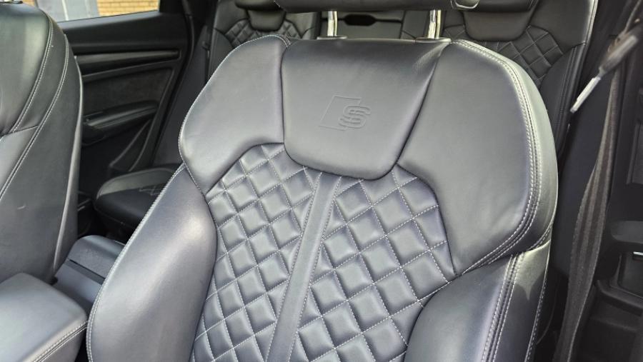 Melns Audi Q5 2017 Rīga, ar dzinēja tilpumu 3.00 L un nobraukumu 197 tūkst. km par 29500 €, foto 34 vietnē AUTOMOTO.COM.LV