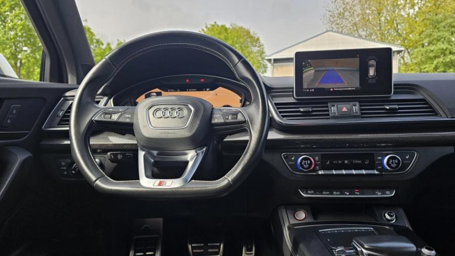 Melns Audi Q5 2017 Rīga, ar dzinēja tilpumu 3.00 L un nobraukumu 197 tūkst. km par 29500 €, foto 35 vietnē AUTOMOTO.COM.LV