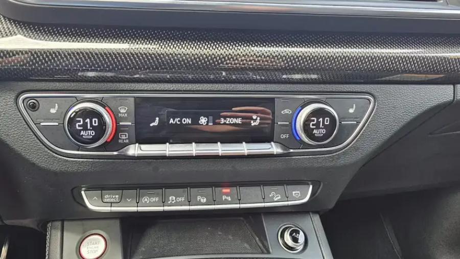 Melns Audi Q5 2017 Rīga, ar dzinēja tilpumu 3.00 L un nobraukumu 197 tūkst. km par 28900 €, foto 19 vietnē AUTOMOTO.COM.LV