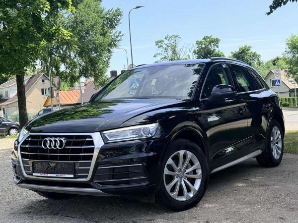 Black Audi Q5 2017 in Ukmerge, with an engine capacity of 1.97 L and mileage of 200 thousand km for 17350 €, photo 3 on AUTOMOTO.COM.LV