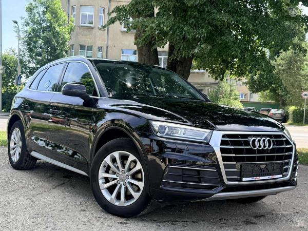 Black Audi Q5 2017 in Ukmerge, with an engine capacity of 1.97 L and mileage of 200 thousand km for 17350 €, photo 4 on AUTOMOTO.COM.LV
