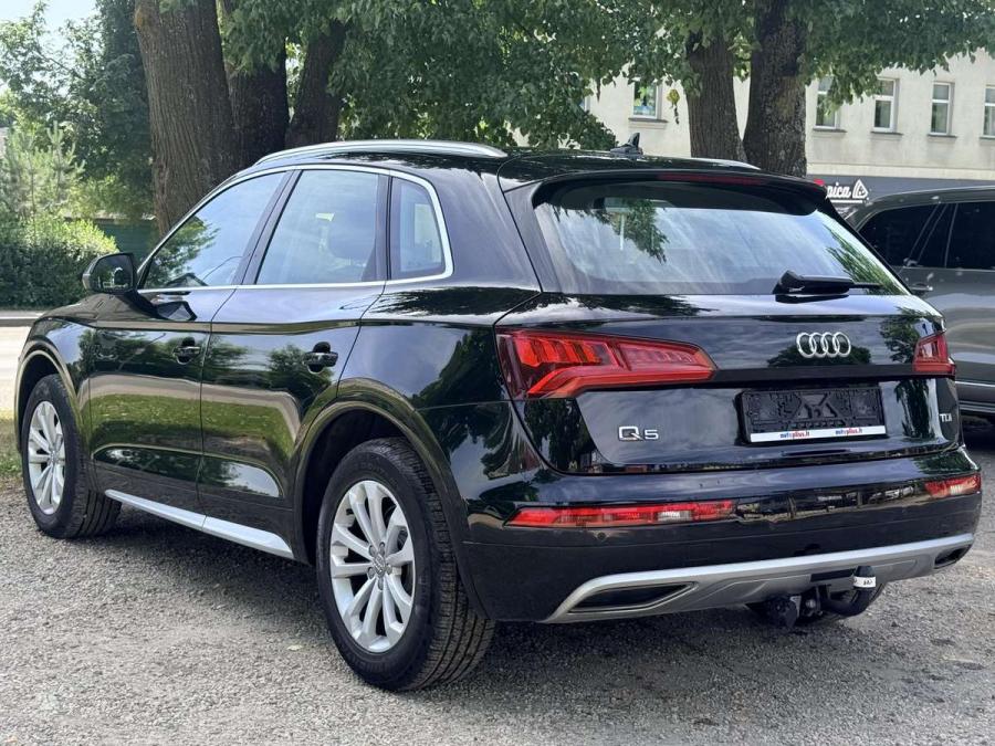 Melns Audi Q5 2017 Ukmergė, ar dzinēja tilpumu 1.97 L un nobraukumu 200 tūkst. km par 17350 €, foto 7 vietnē AUTOMOTO.COM.LV