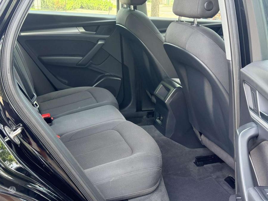 Melns Audi Q5 2017 Ukmergė, ar dzinēja tilpumu 1.97 L un nobraukumu 200 tūkst. km par 17350 €, foto 15 vietnē AUTOMOTO.COM.LV