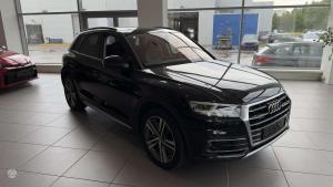 Melns Audi Q5 2017 Marijampole, ar dzinēja tilpumu 1.97 L un nobraukumu 151 tūkst. km par 23999 €, foto 13 vietnē AUTOMOTO.COM.LV