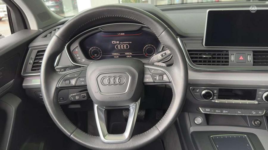 Melns Audi Q5 2017 Marijampole, ar dzinēja tilpumu 1.97 L un nobraukumu 151 tūkst. km par 23999 €, foto 16 vietnē AUTOMOTO.COM.LV