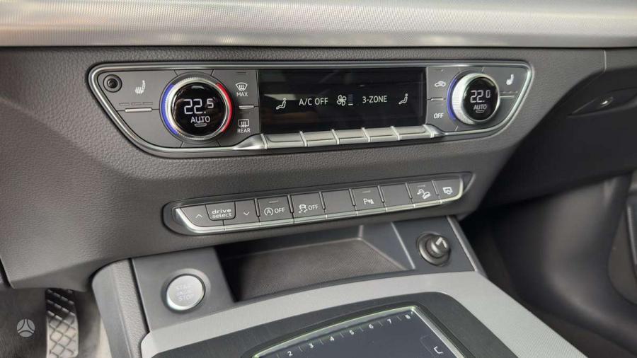 Melns Audi Q5 2017 Marijampole, ar dzinēja tilpumu 1.97 L un nobraukumu 151 tūkst. km par 23999 €, foto 27 vietnē AUTOMOTO.COM.LV