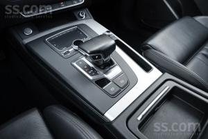 Black Audi Q5 2017 in Riga, with an engine capacity of 2.00 L and mileage of 127 thousand km for 24850 €, photo 22 on AUTOMOTO.COM.LV