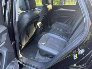 Black Audi Q5 2017 in Vilnius, with an engine capacity of 1.97 L and mileage of 293 thousand km for 17700 €, photo 12 on AUTOMOTO.COM.LV