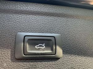 Black Audi Q5 2017 in Vilnius, with an engine capacity of 1.97 L and mileage of 293 thousand km for 17700 €, photo 26 on AUTOMOTO.COM.LV