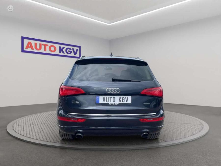 Black Audi Q5 2017 in Vilnius, with an engine capacity of 2.00 L and mileage of 125 thousand km for 16999 €, photo 5 on AUTOMOTO.COM.LV