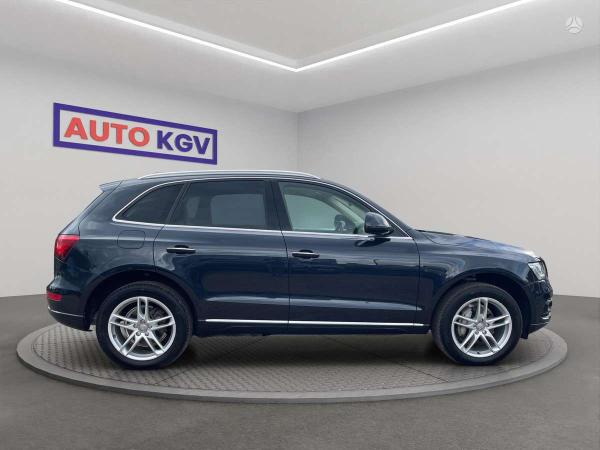 Black Audi Q5 2017 in Vilnius, with an engine capacity of 2.00 L and mileage of 125 thousand km for 16999 €, photo 6 on AUTOMOTO.COM.LV