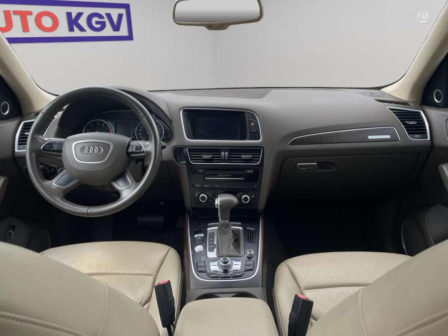 Black Audi Q5 2017 in Vilnius, with an engine capacity of 2.00 L and mileage of 125 thousand km for 16999 €, photo 12 on AUTOMOTO.COM.LV