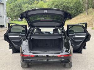 Melns Audi Q5 2017 Jonava, ar dzinēja tilpumu 2.00 L un nobraukumu 177 tūkst. km par 21499 €, foto 21 vietnē AUTOMOTO.COM.LV