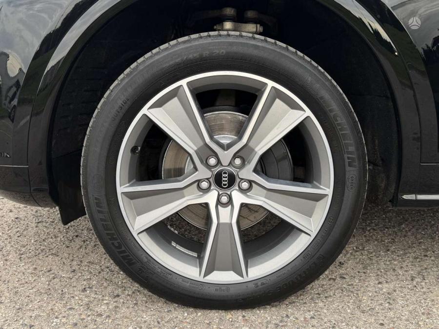 Melns Audi Q5 2017 Jonava, ar dzinēja tilpumu 2.00 L un nobraukumu 177 tūkst. km par 21499 €, foto 50 vietnē AUTOMOTO.COM.LV
