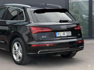 Black Audi Q5 2017 in Jonava, with an engine capacity of 1.97 L and mileage of 270 thousand km for 19990 €, photo 8 on AUTOMOTO.COM.LV