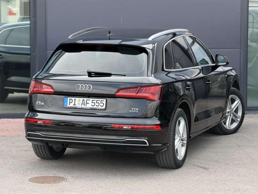 Black Audi Q5 2017 in Jonava, with an engine capacity of 1.97 L and mileage of 270 thousand km for 19990 €, photo 10 on AUTOMOTO.COM.LV