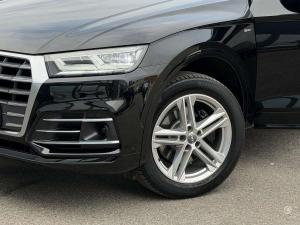 Black Audi Q5 2017 in Jonava, with an engine capacity of 1.97 L and mileage of 270 thousand km for 19990 €, photo 16 on AUTOMOTO.COM.LV