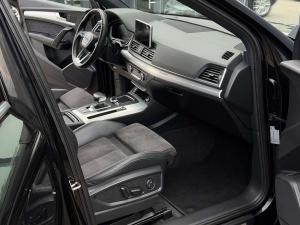 Black Audi Q5 2017 in Jonava, with an engine capacity of 1.97 L and mileage of 270 thousand km for 19990 €, photo 19 on AUTOMOTO.COM.LV