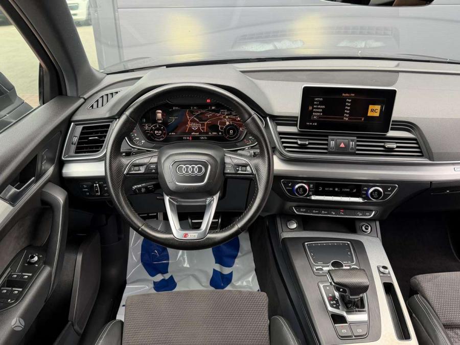 Black Audi Q5 2017 in Jonava, with an engine capacity of 1.97 L and mileage of 270 thousand km for 19990 €, photo 23 on AUTOMOTO.COM.LV