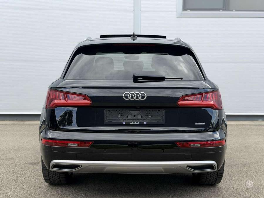 Melns Audi Q5 2017 Utena, ar dzinēja tilpumu 2.00 L un nobraukumu 237 tūkst. km par 22499 €, foto 9 vietnē AUTOMOTO.COM.LV
