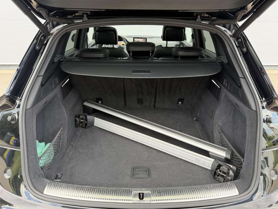 Melns Audi Q5 2017 Utena, ar dzinēja tilpumu 2.00 L un nobraukumu 237 tūkst. km par 22499 €, foto 36 vietnē AUTOMOTO.COM.LV