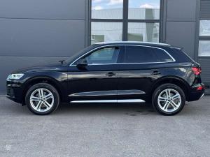 Black Audi Q5 2017 in Jonava, with an engine capacity of 2.00 L and mileage of 270 thousand km for 19299 €, photo 7 on AUTOMOTO.COM.LV
