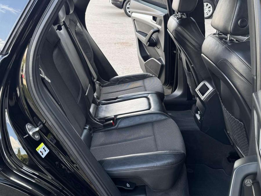 Black Audi Q5 2017 in Jonava, with an engine capacity of 2.00 L and mileage of 270 thousand km for 19299 €, photo 27 on AUTOMOTO.COM.LV
