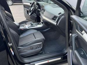 Black Audi Q5 2017 in Jonava, with an engine capacity of 2.00 L and mileage of 270 thousand km for 19299 €, photo 30 on AUTOMOTO.COM.LV