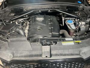 Black Audi Q5 2017 in Klaipeda, with an engine capacity of 1.98 L and mileage of 132 thousand km for 17000 €, photo 19 on AUTOMOTO.COM.LV