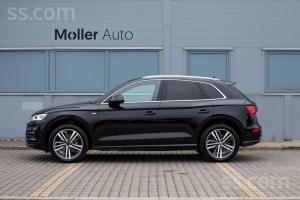 Black Audi Q5 2018 in Ventspils, with an engine capacity of 2.00 L and mileage of 317 thousand km for 18850 €, photo 2 on AUTOMOTO.COM.LV