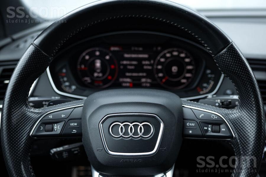 Black Audi Q5 2018 in Ventspils, with an engine capacity of 2.00 L and mileage of 317 thousand km for 18850 €, photo 18 on AUTOMOTO.COM.LV