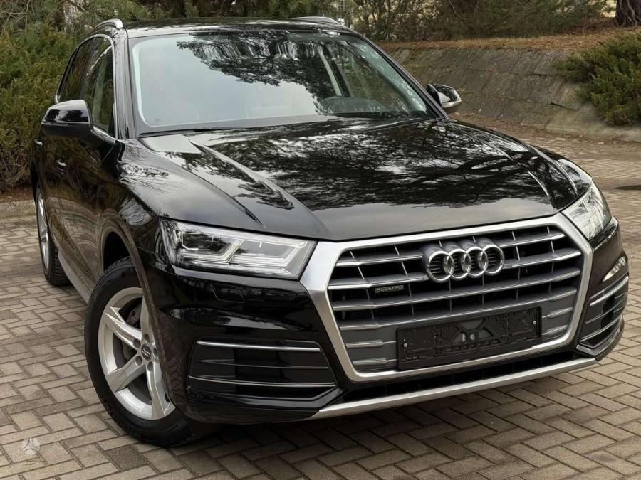 Black Audi Q5 2018 in Prienai, with an engine capacity of 2.00 L and mileage of 217 thousand km for 18950 €, photo 1 on AUTOMOTO.COM.LV