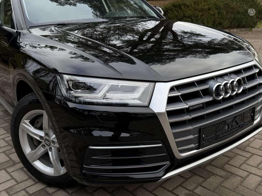 Black Audi Q5 2018 in Prienai, with an engine capacity of 2.00 L and mileage of 217 thousand km for 18950 €, photo 14 on AUTOMOTO.COM.LV