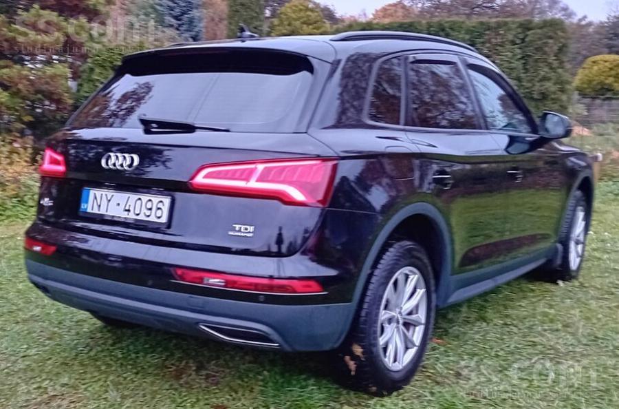 Melns Audi Q5 2018 Rīga, ar dzinēja tilpumu 2.00 L un nobraukumu 141 tūkst. km par 25252 €, foto 5 vietnē AUTOMOTO.COM.LV