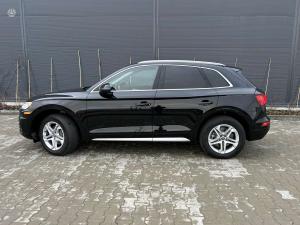Black Audi Q5 2018 in Vilnius, with an engine capacity of 1.98 L and mileage of 238 thousand km for 16999 €, photo 2 on AUTOMOTO.COM.LV