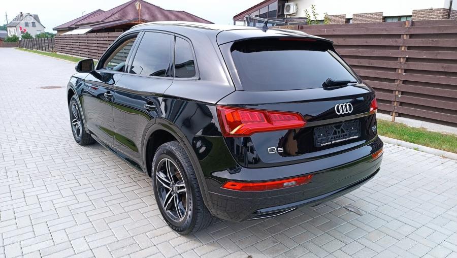 Black Audi Q5 2018 in Klaipeda, with an engine capacity of 2.00 L and mileage of 79 thousand km for 18800 €, photo 6 on AUTOMOTO.COM.LV