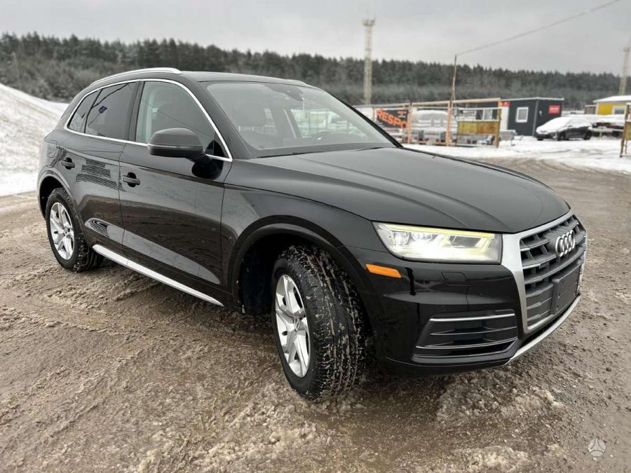 Melns Audi Q5 2018 Viļņa, ar dzinēja tilpumu 1.98 L un nobraukumu 238 tūkst. km par 16700 €, foto 7 vietnē AUTOMOTO.COM.LV