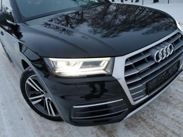 Black Audi Q5 2018 in Birstonas, with an engine capacity of 2.00 L and mileage of 173 thousand km for 24999 €, photo 6 on AUTOMOTO.COM.LV